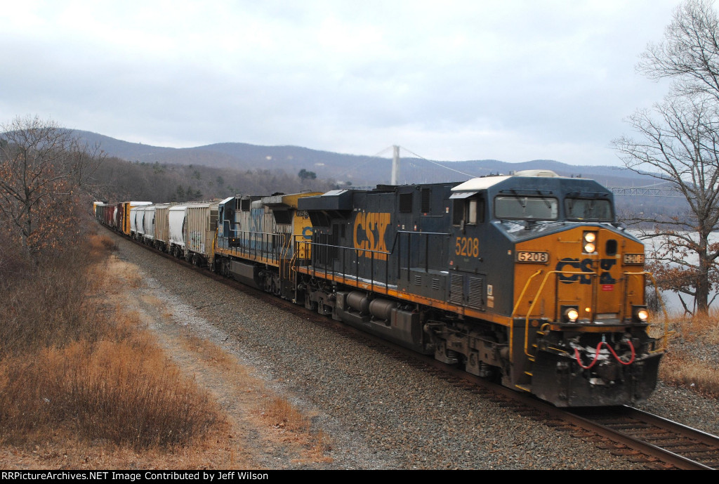 SB CSX freight